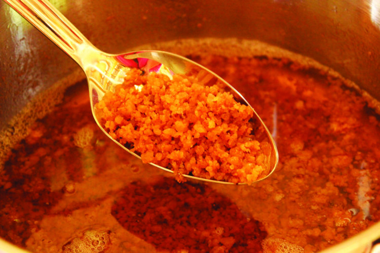 How to Render Tallow into Tallow Candles - Grit